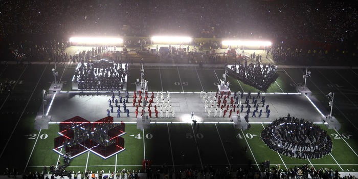 Lo show di Kendrick Lamar al Super Bowl: simboli della Playstation e game over - Digitec